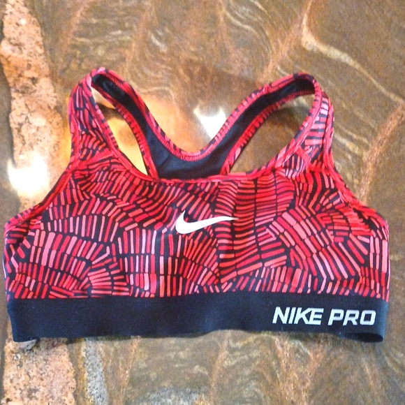 Nike | Intimates & Sleepwear | Nike Pro Sports Bra | Poshmark
